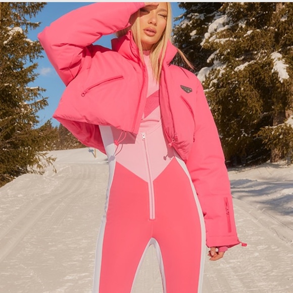 PrettyLittleThing | Jackets & Coats | Prettylittlething Plt Bnwt Pink Cropped Puffer Jacket Sz 2 ...